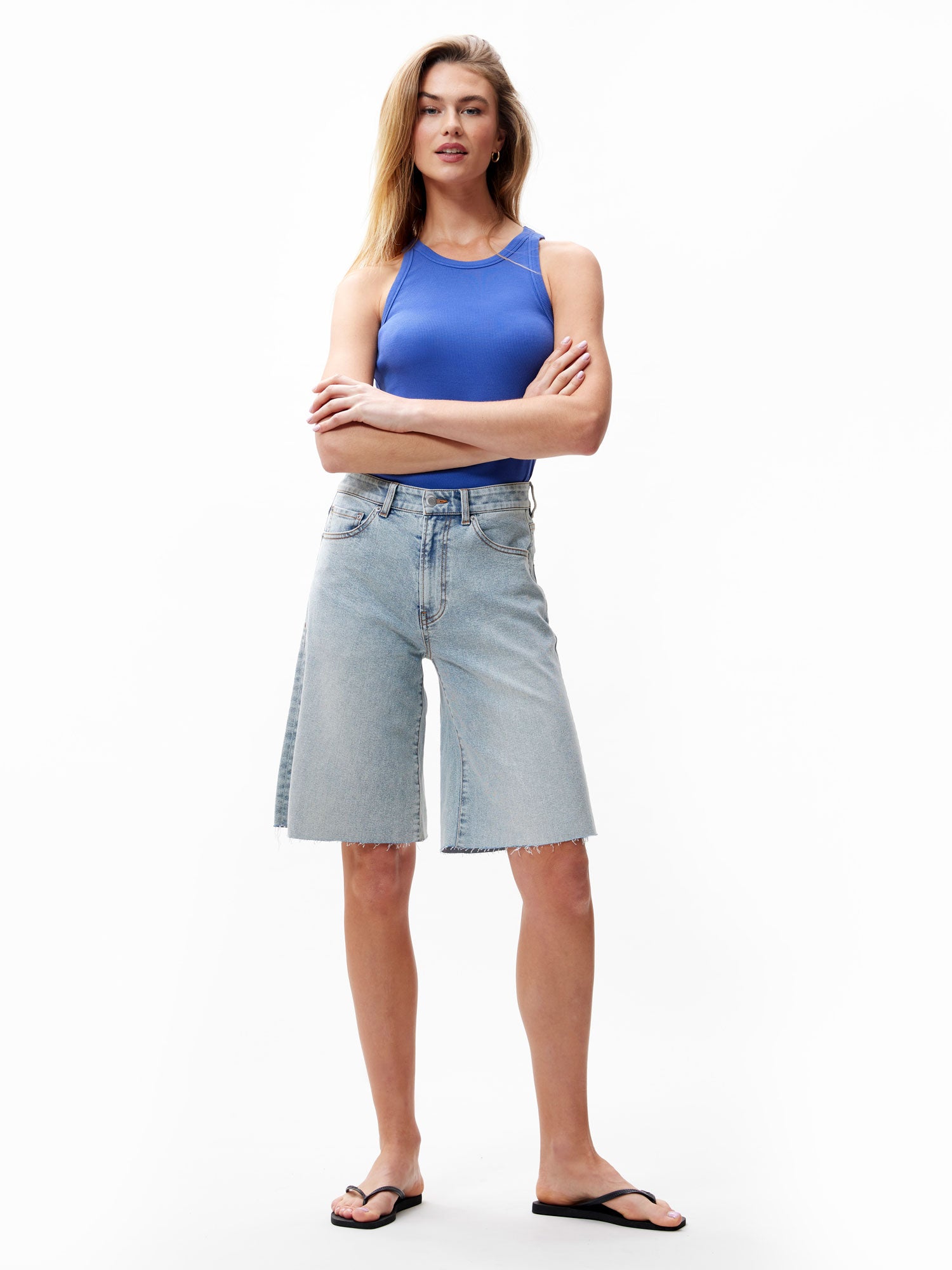 Loose fit jorts | Blue – Catwalk Junkie