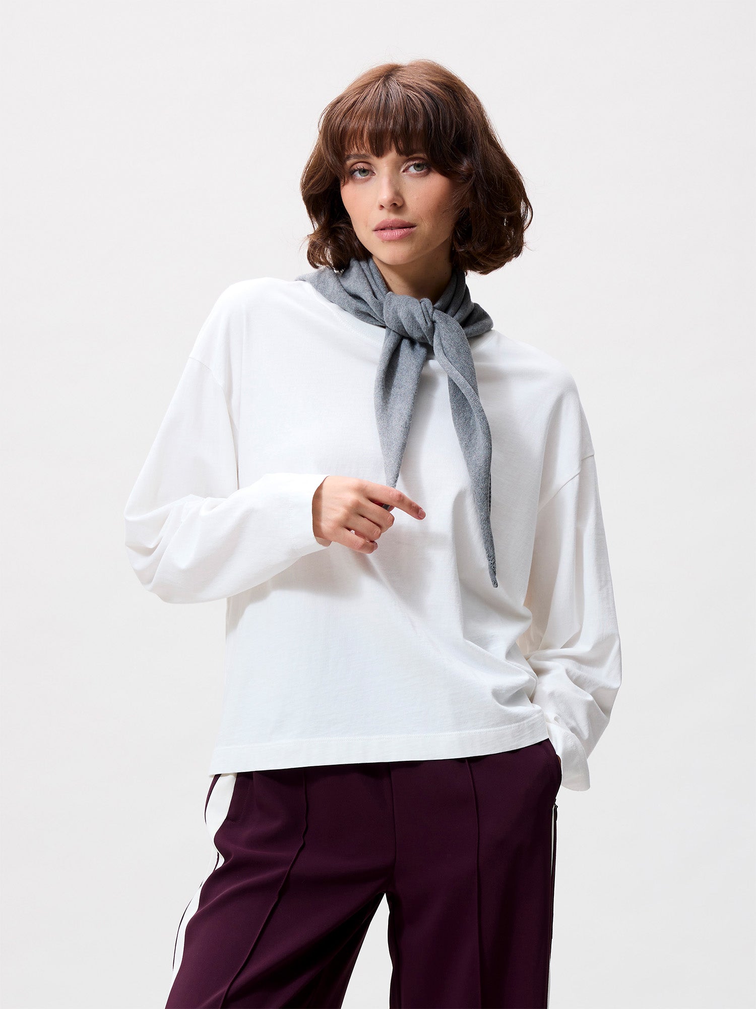 Triangle scarf | Grey Melange – Catwalk Junkie